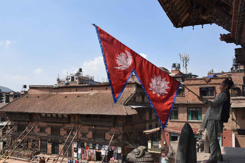 Por que a bandeira do Nepal é tão diferente das outras? | Super Por que a bandeira do Nepal é tão diferente das outras? | Super