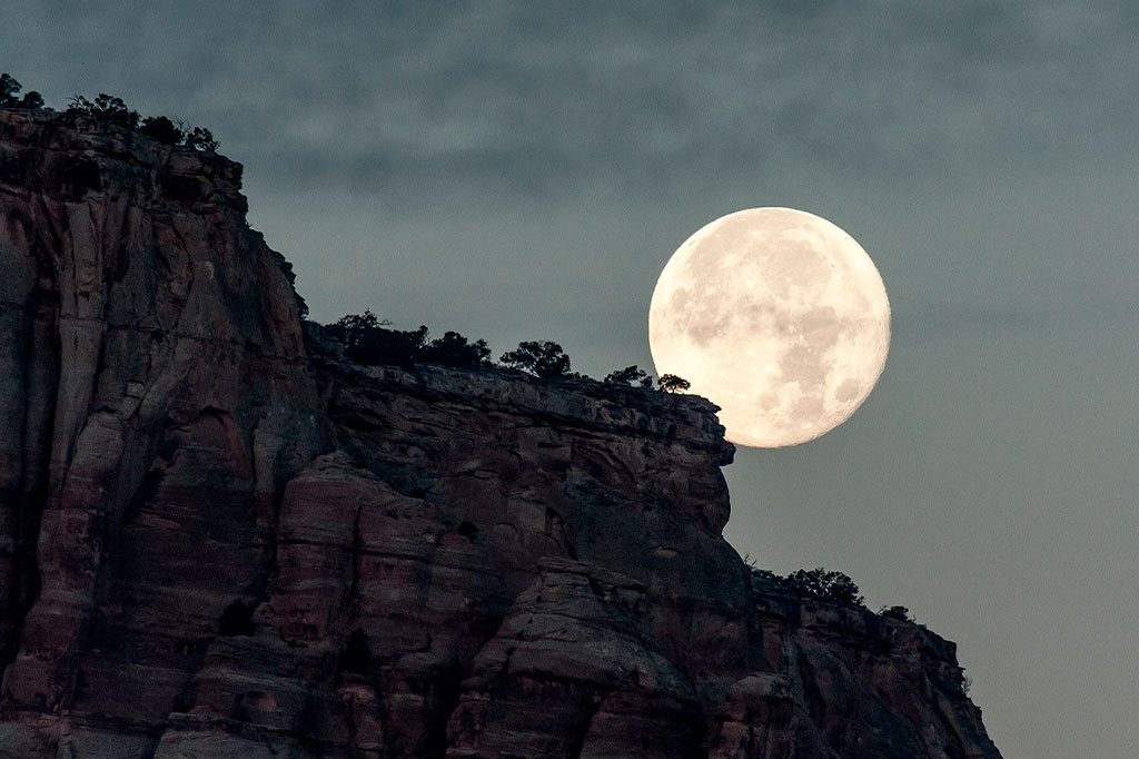 Lua azul do dia 30 será a maior Superlua do ano | Super